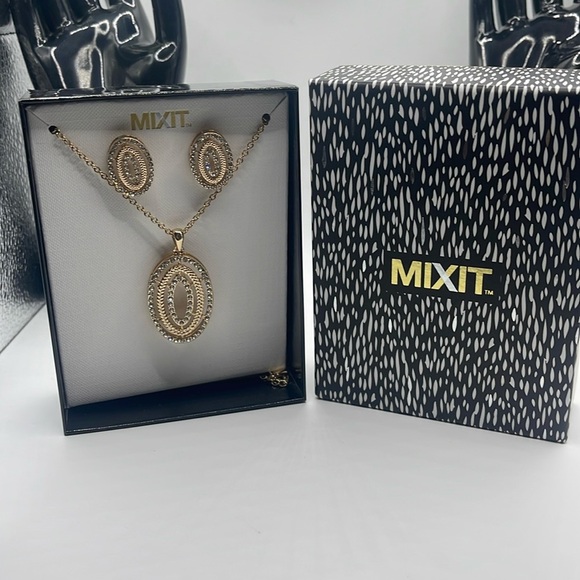 Mixit | Jewelry | Nwt Mixit Mixit Jewelry Set In Box | Poshmark